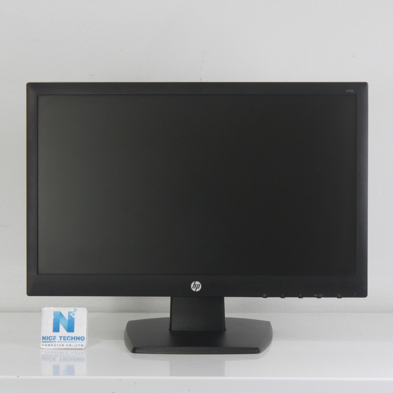 Monitor 18.5″ HP model: V194 จอมอนิเตอร์ 18.5 นิ้ว ยี่เอชพี รุ่น V194 ...